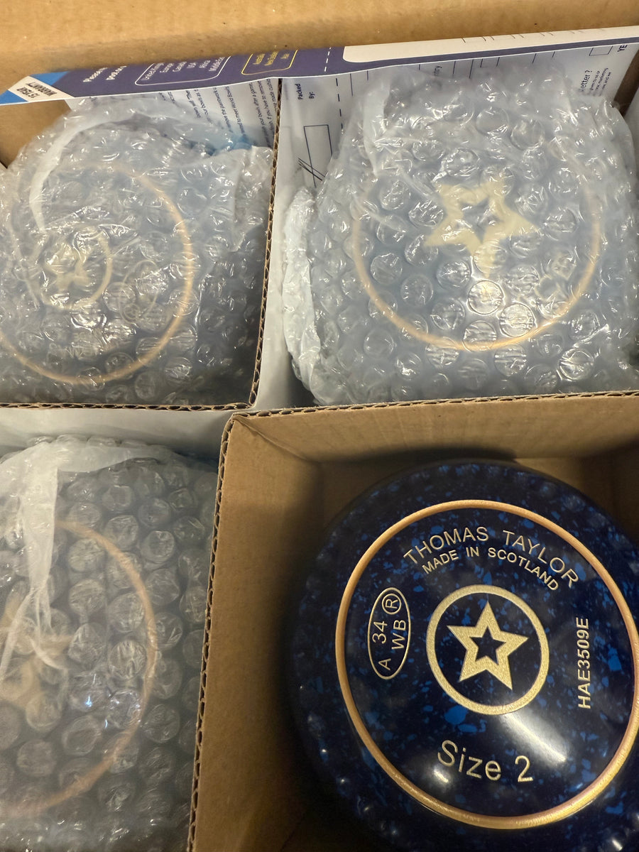 Taylor Ace Lawn Bowls Size 2 Xtreme Grip – David Gourlay Bowls